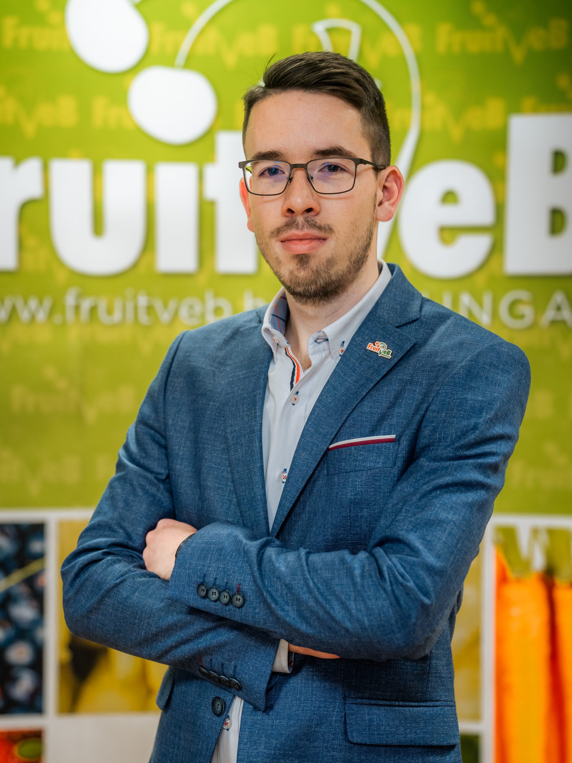 Kapcsolat - FruitVeB